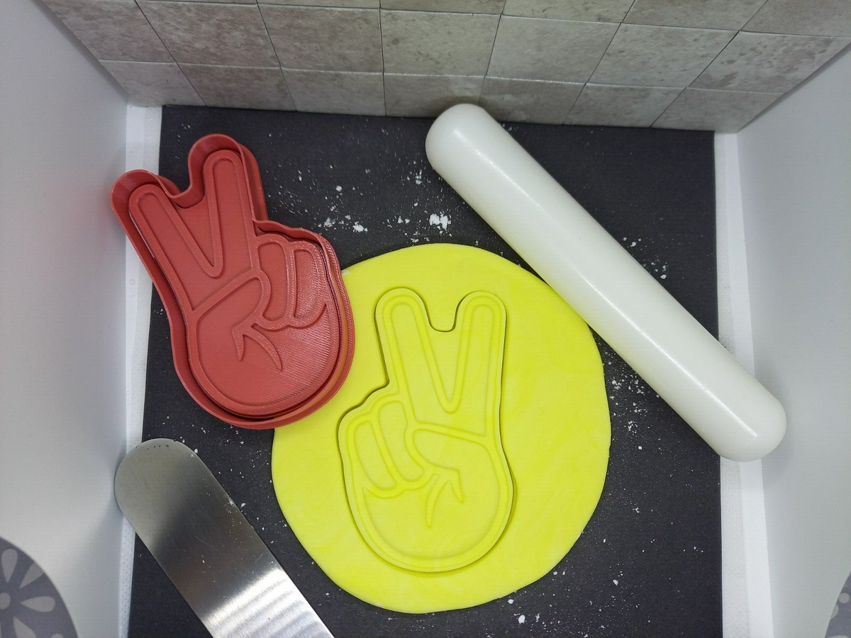 Peace Sign Cookie Cutter 3D Printed Biscuit Stamp Fondant Cake Decorat ...